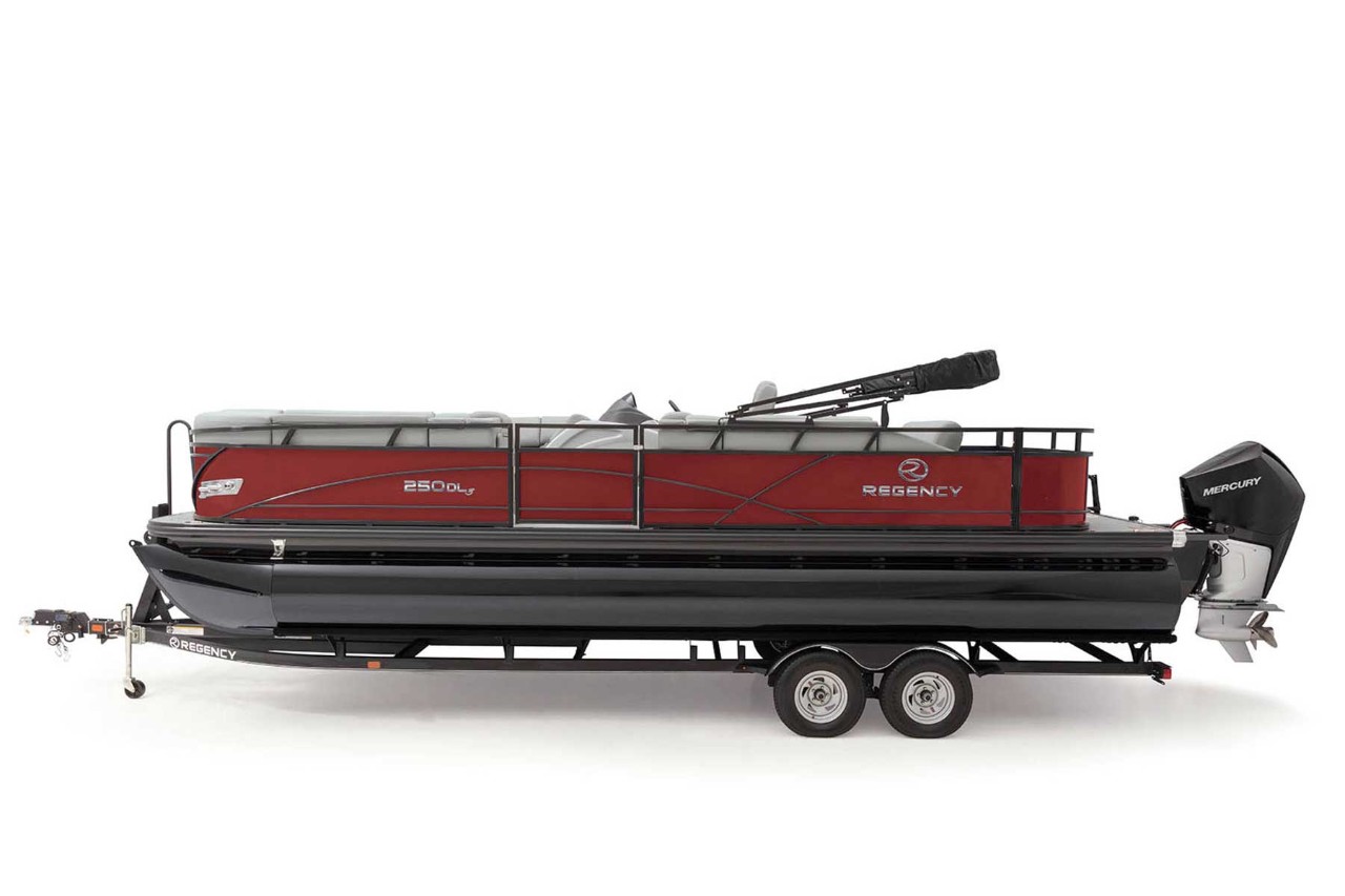 REGENCY Luxury Pontoons at Bass Pro and Cabela's Boating Centers