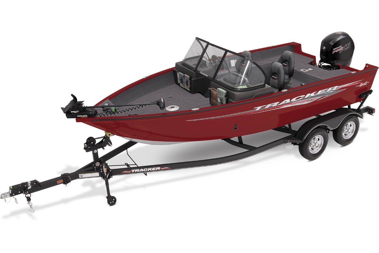TRACKER® Boats | Bass Pro Shops and Cabela's Boating Centers