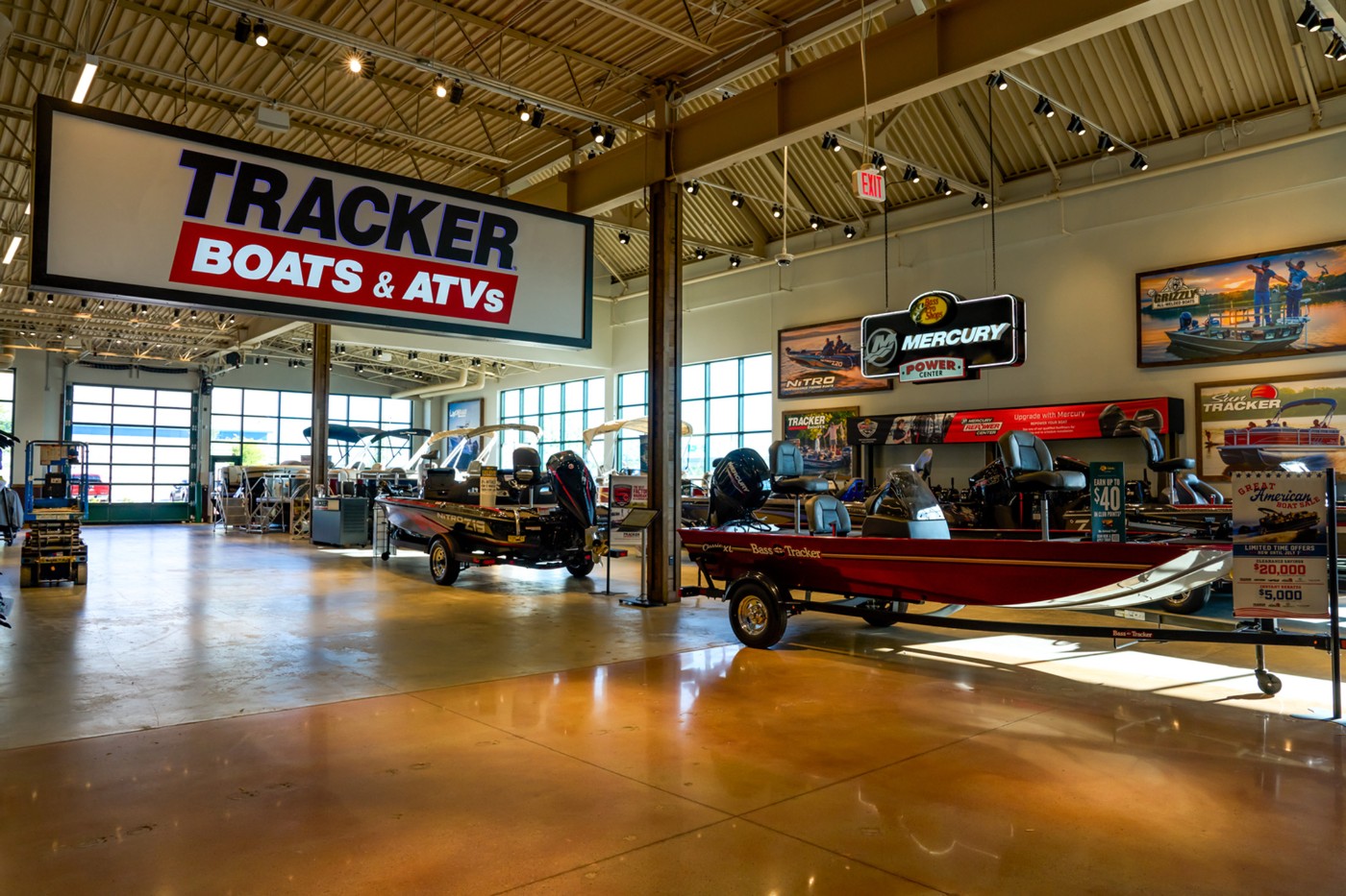 Bass Pro Boating Center | Grand Prairie | Boat and ATV Dealer