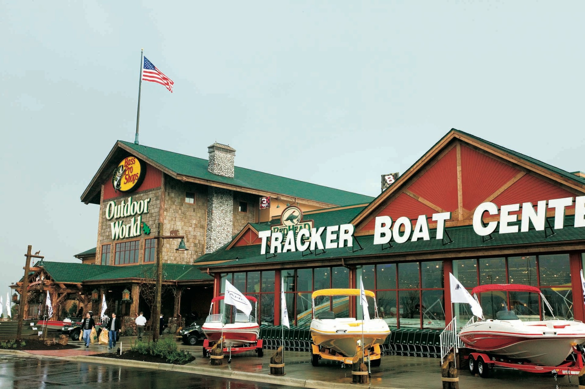 Bass Pro Boating Center | Bolingbrook, IL | Boat and ATV Dealer