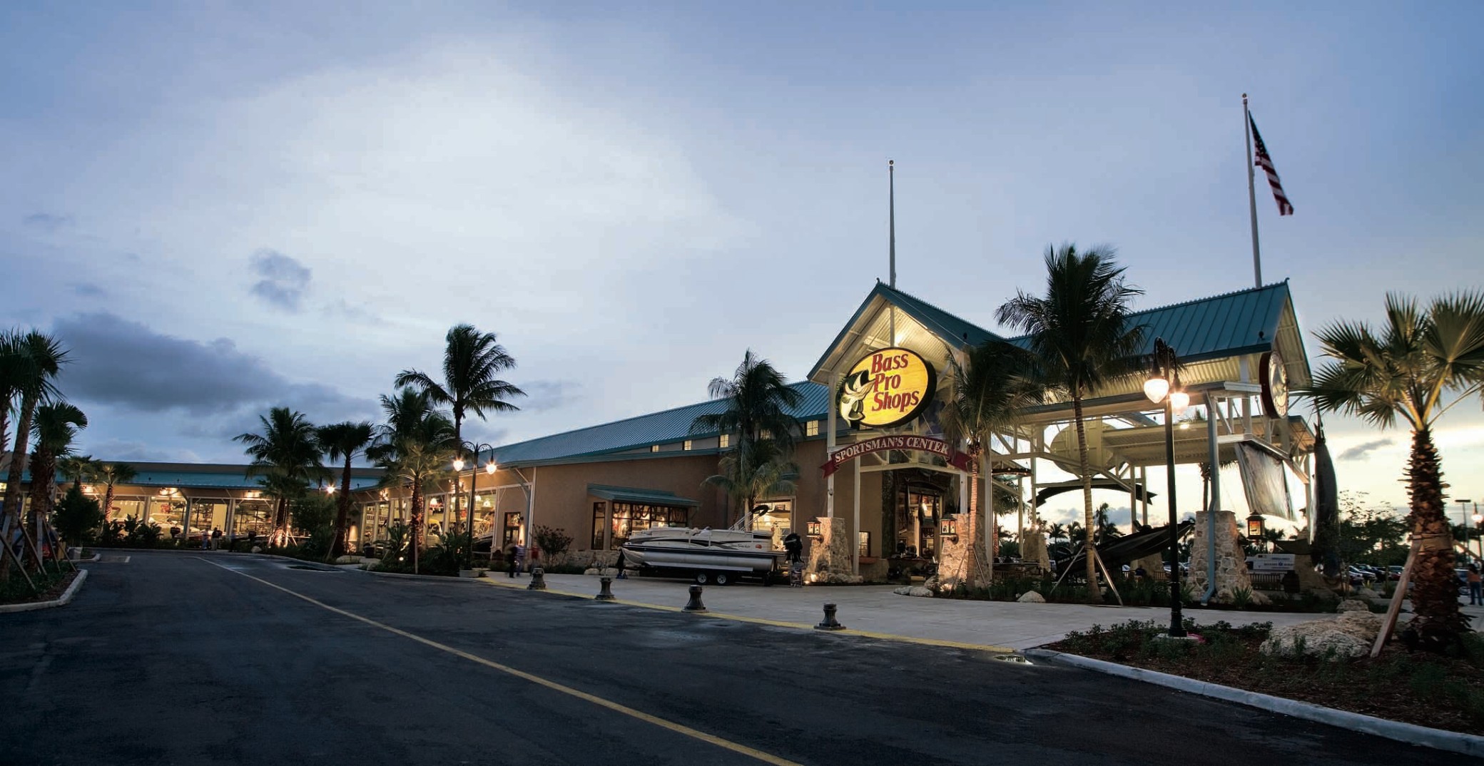 Bass Pro Boating Center | Niagara | Boat and ATV Dealer