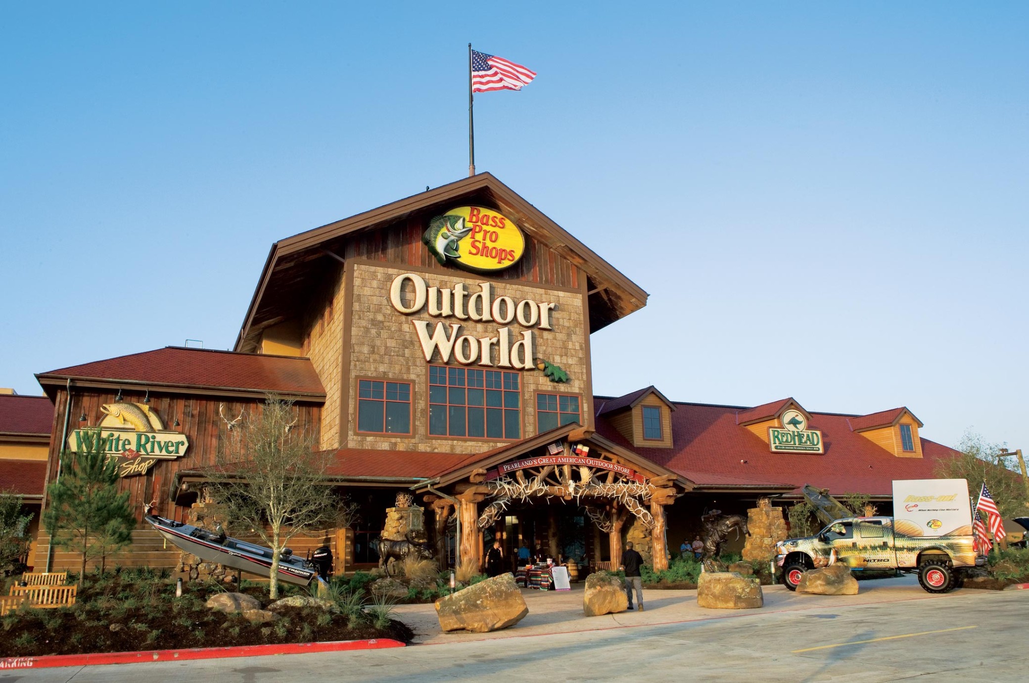 Bass Pro Boating Center | Pearland, TX | Boat and ATV Dealer