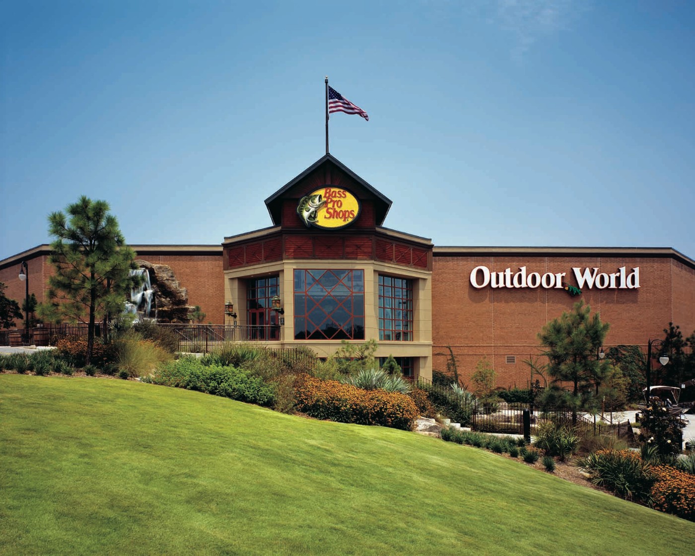 Bass Pro Boating Center | Savannah, GA | Boat and ATV Dealer