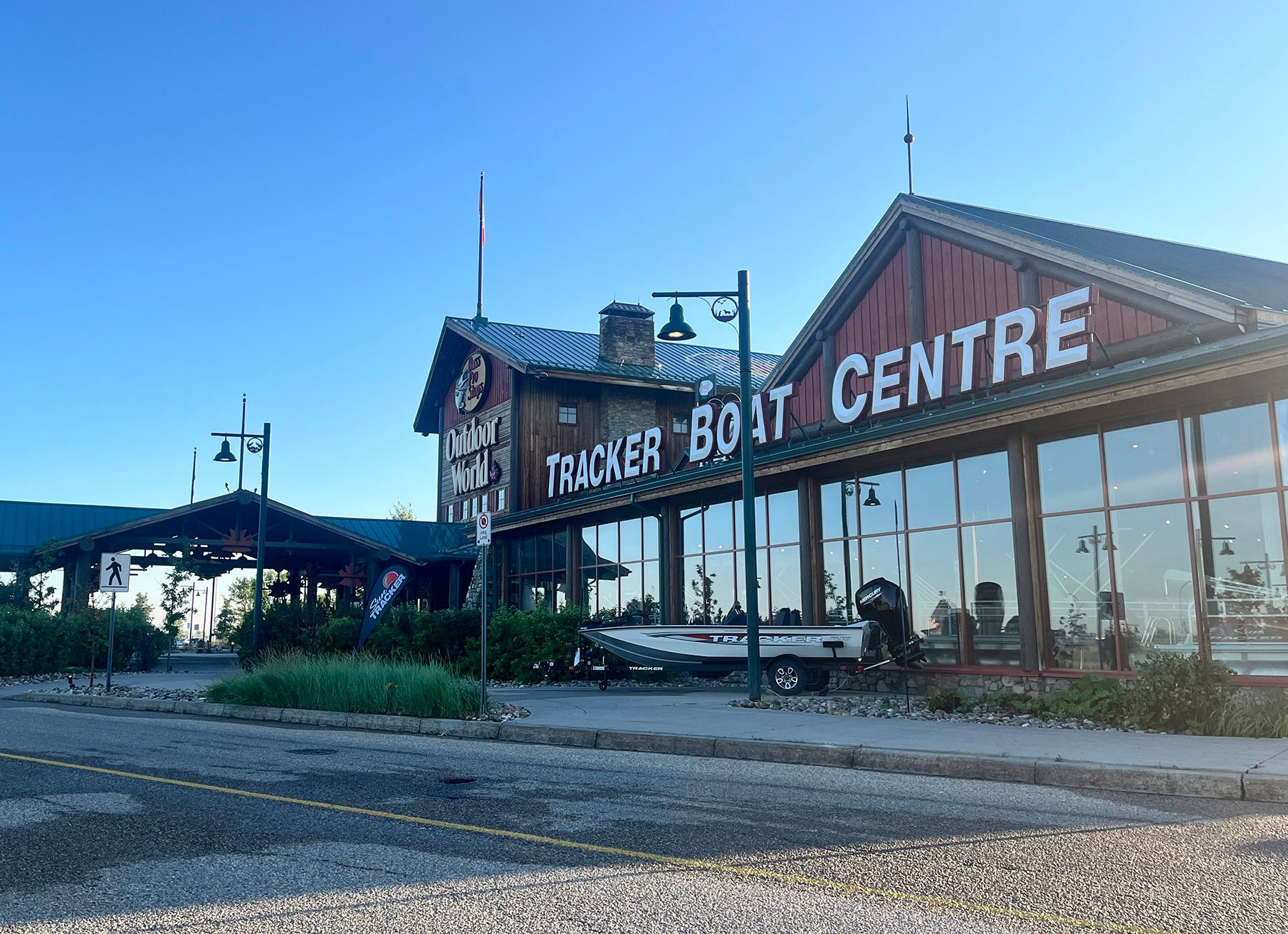 Canada Bass Pro Shops Boating Centers | Boats & ATV Dealers