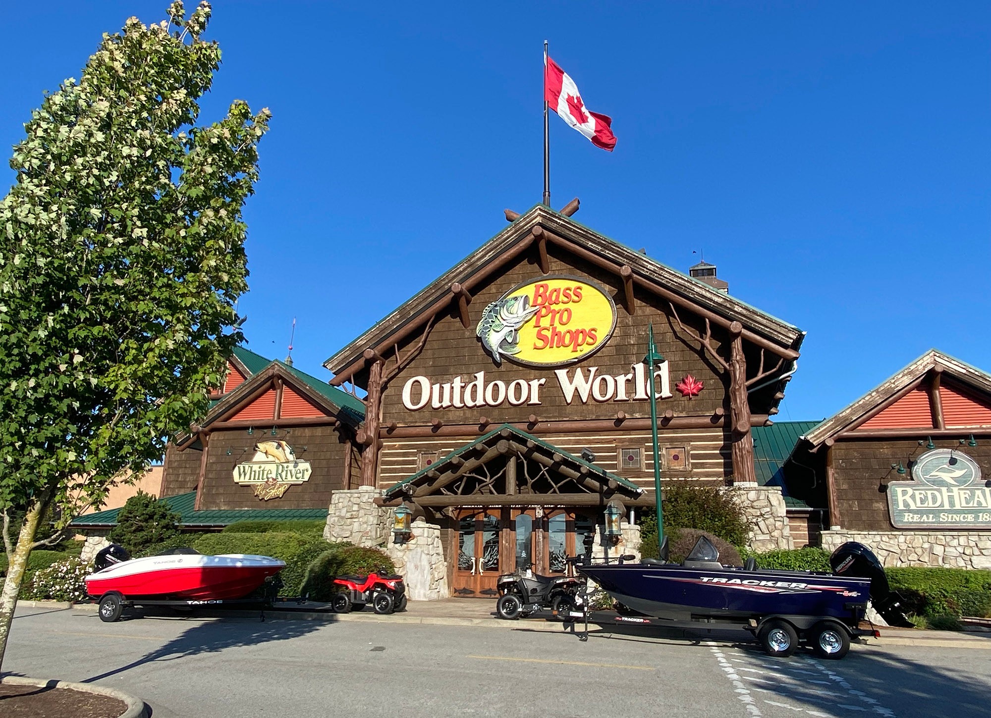 Canada Bass Pro Shops Boating Centers | Boats & ATV Dealers