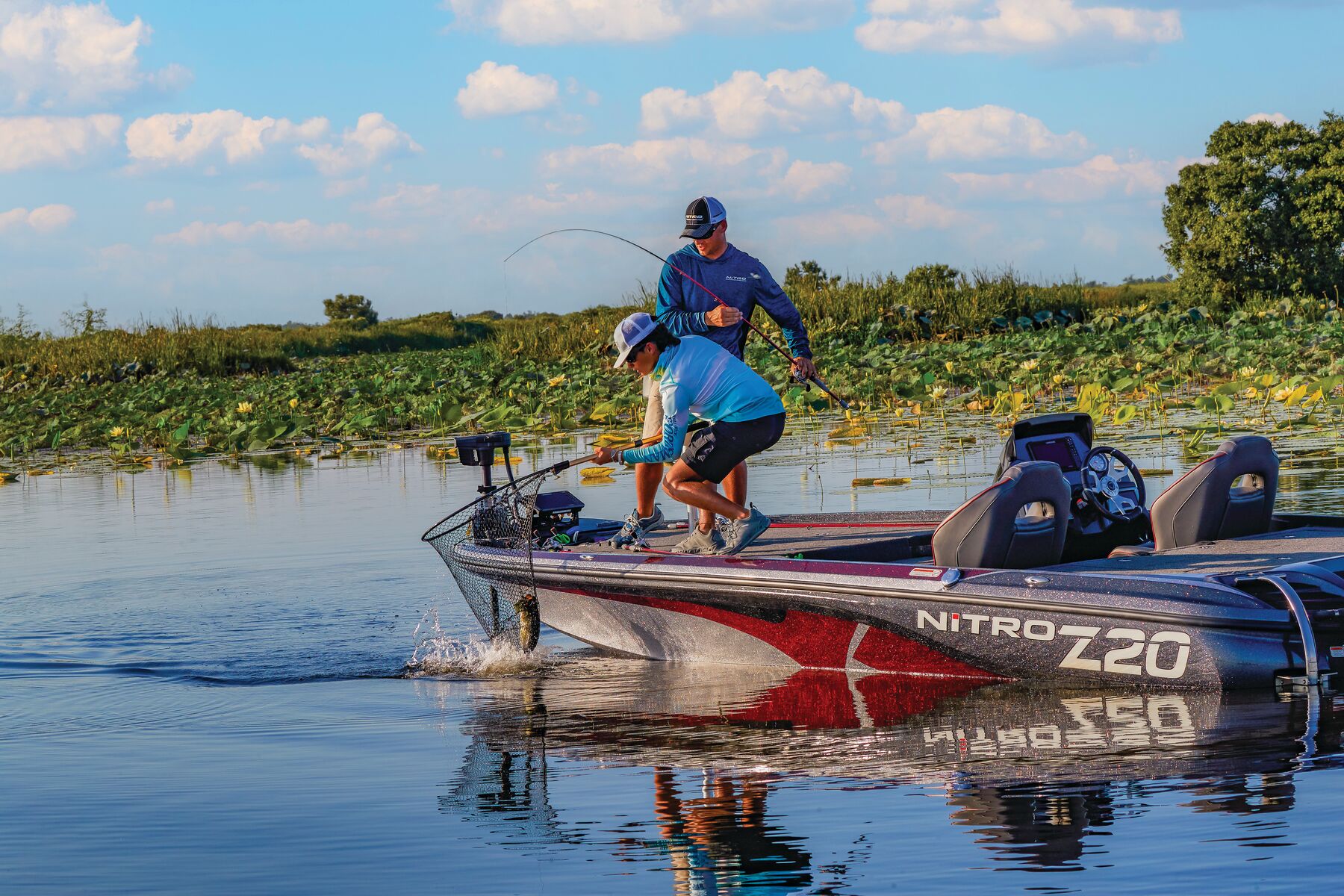 Model Year-End Clearance | Bass Pro Boating Centers