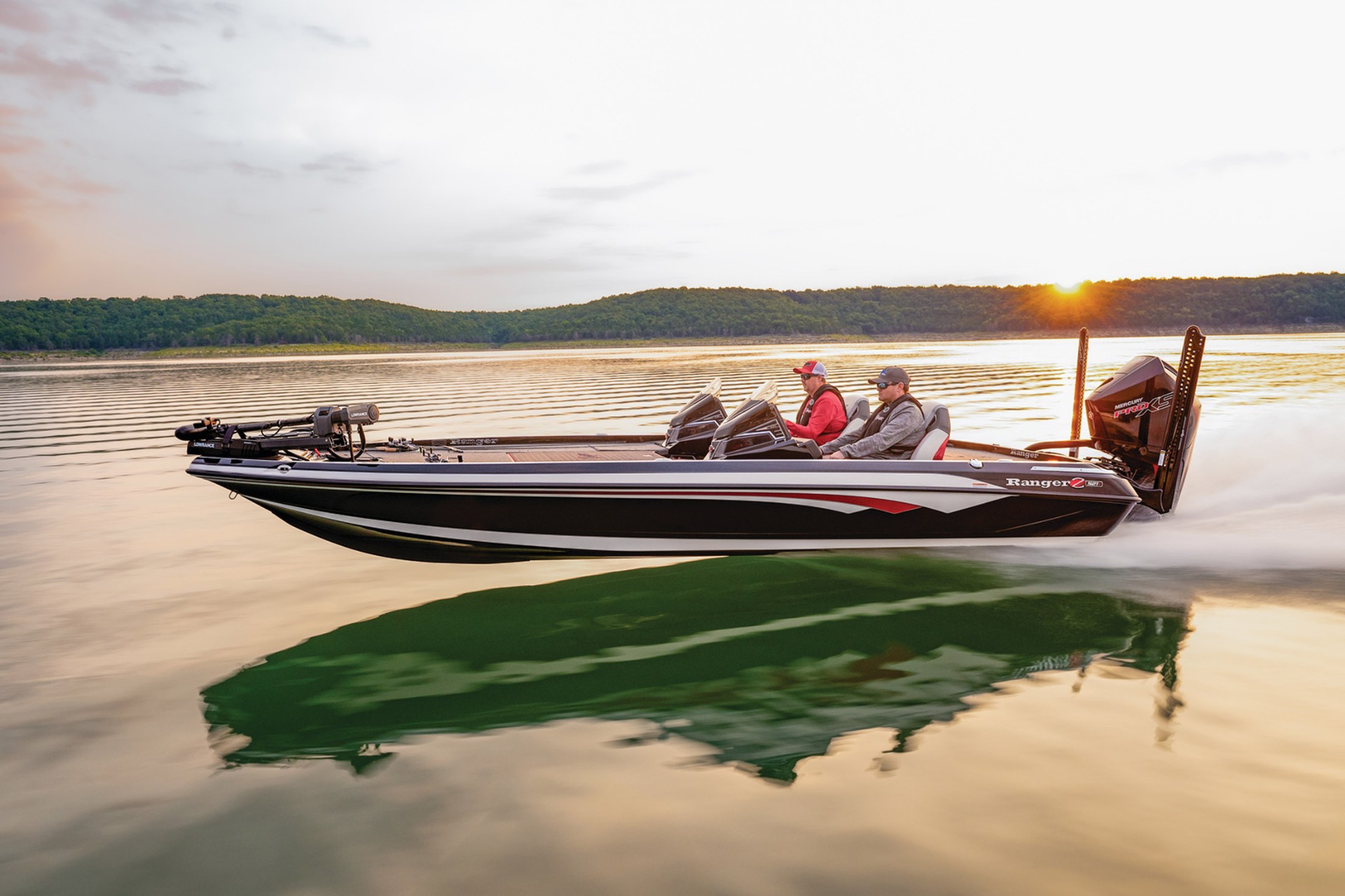 Bass Pro Boating Center | Greenville | Boat and ATV Dealer