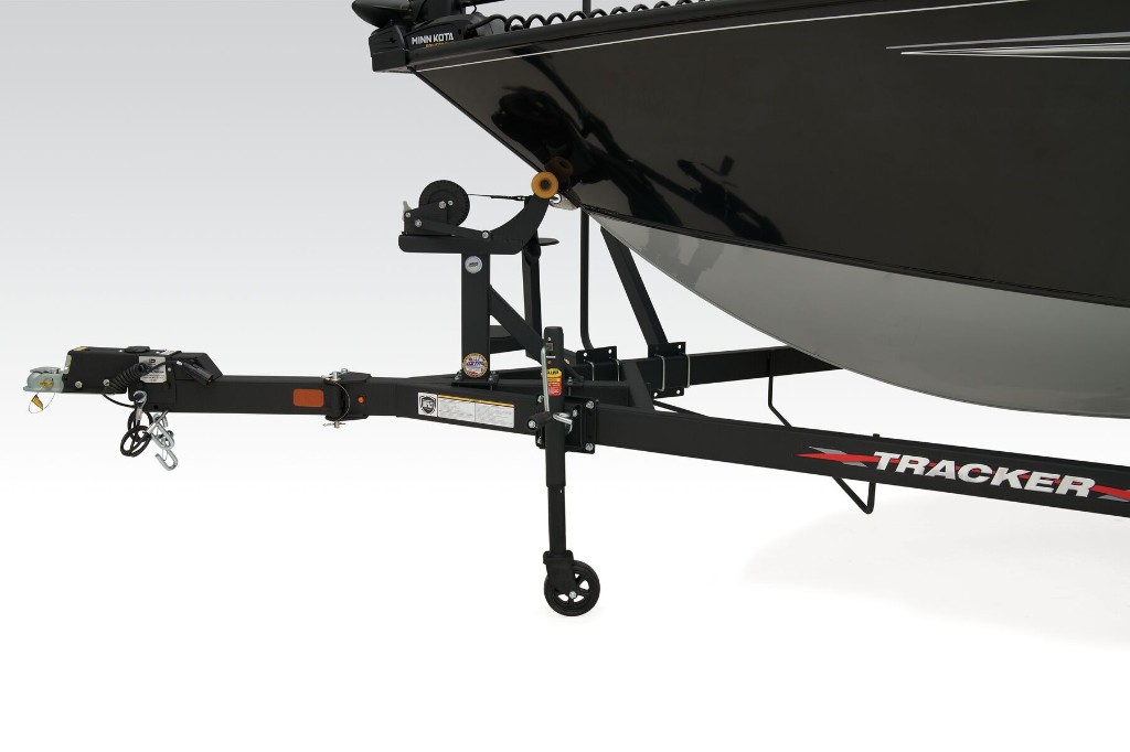 Different Types Of Boat Hull Designs | Bass Pro Boating Centers