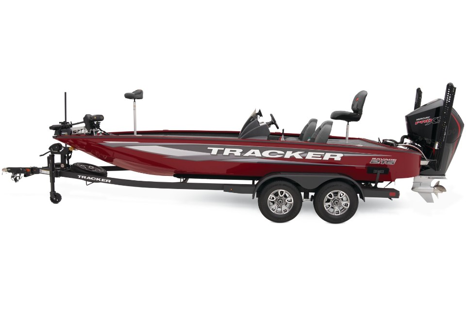 TRACKER® Boats | Bass Pro Shops and Cabela's Boating Centers