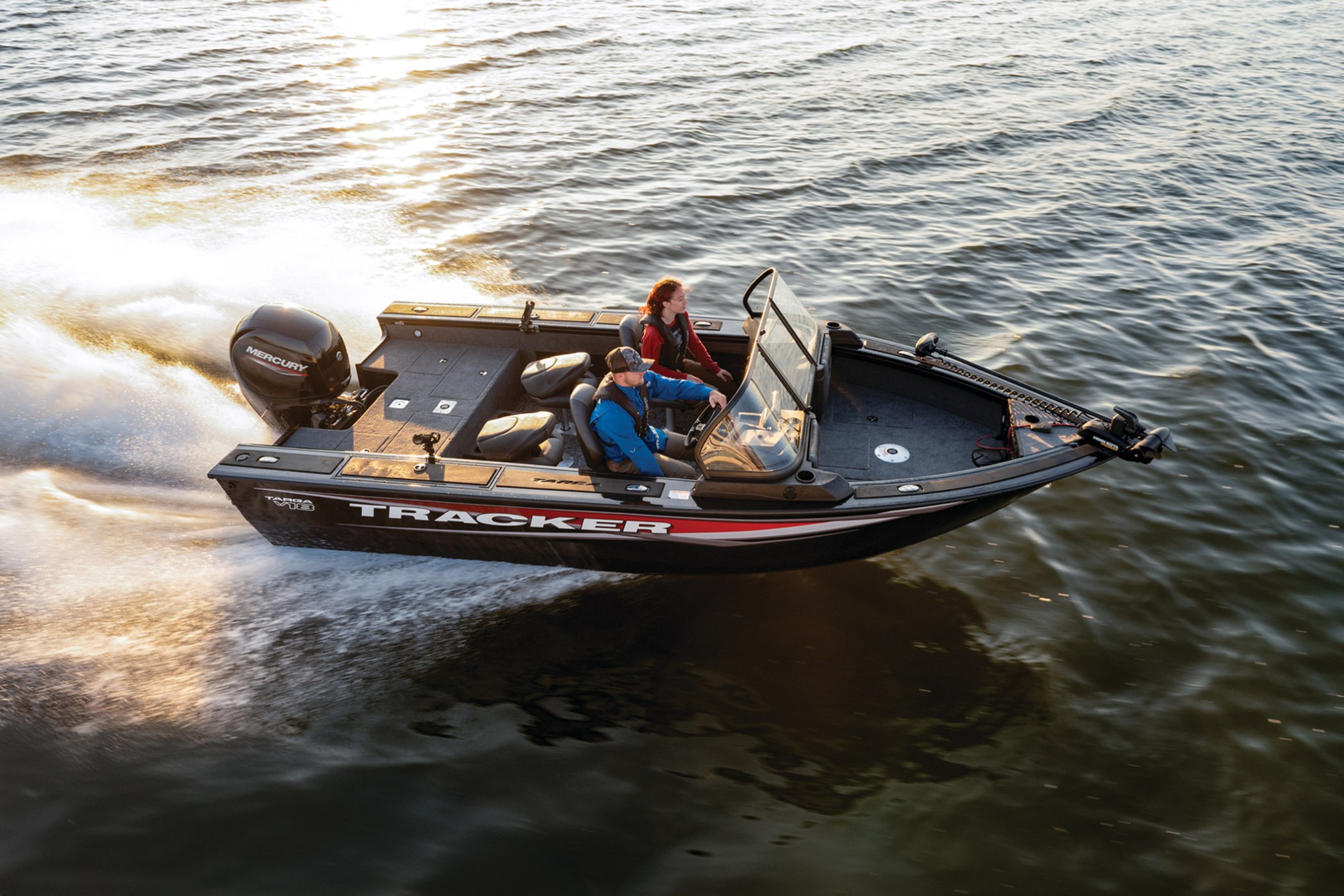 Bass Pro Boating Center | Chesterfield | Boat and ATV Dealer